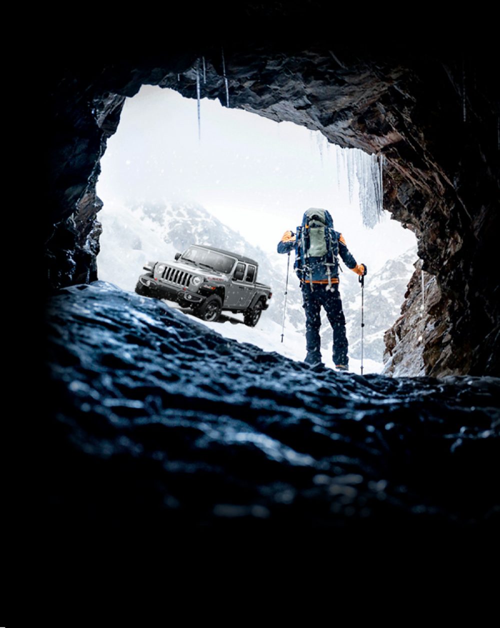 2022 Jeep® Gladiator Interior - Truck Interior Features